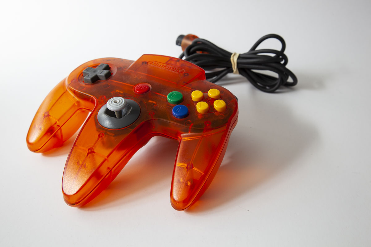 Nintendo 64: Controller – Fire Orange – Nintendopusheren