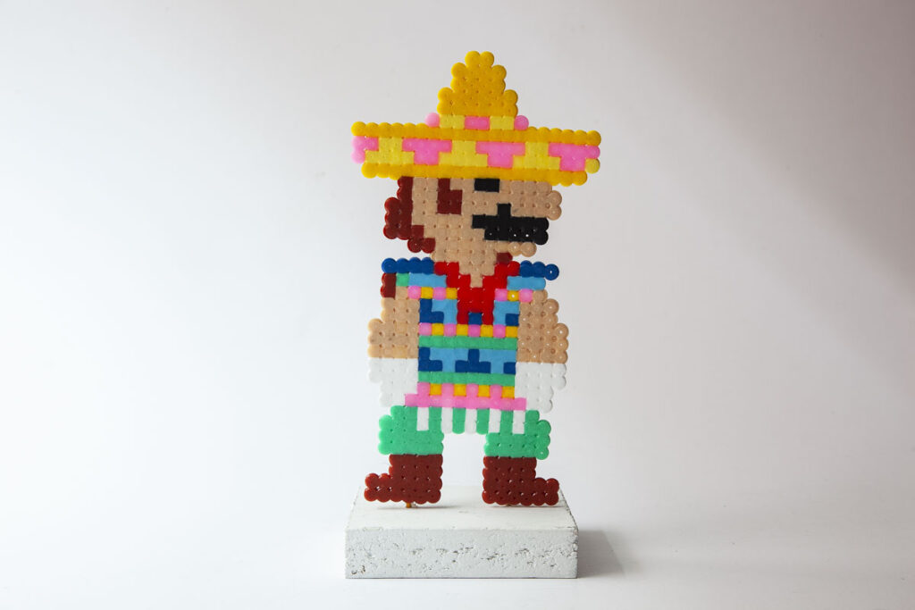 Super Mario Mexikaner (perleplade) – Nintendopusheren