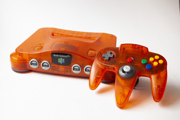 Nintendo 64: Fire Orange – Nintendopusheren