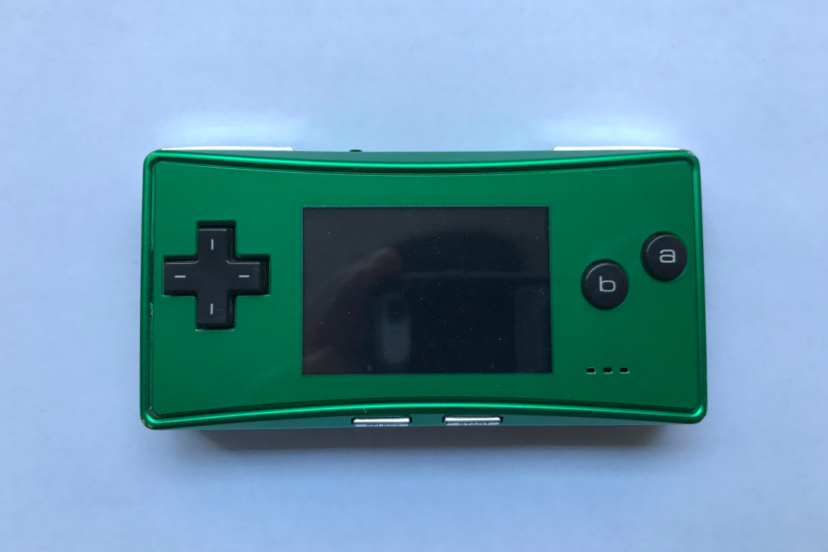 Gameboy Micro inkl oplader – Nintendopusheren