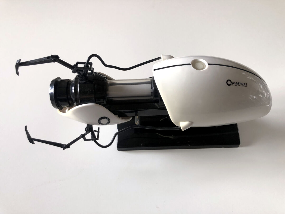 Portal 2-gun fra Thinkgeek(se beskrivelse) – Nintendopusheren