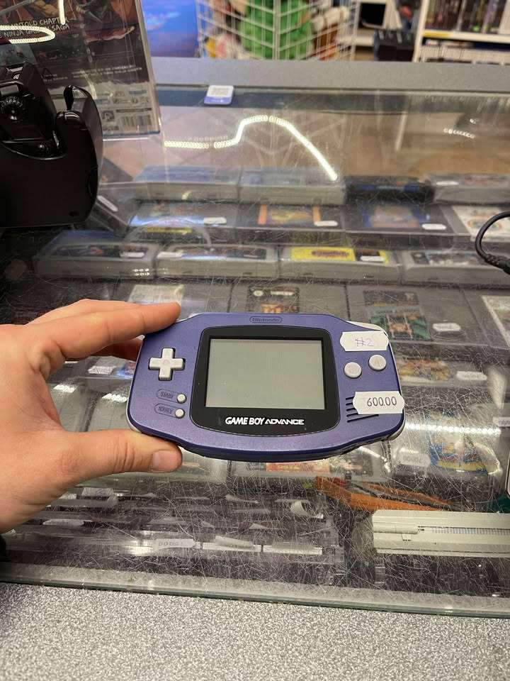 Gameboy Advance: Indigo #2 – Nintendopusheren