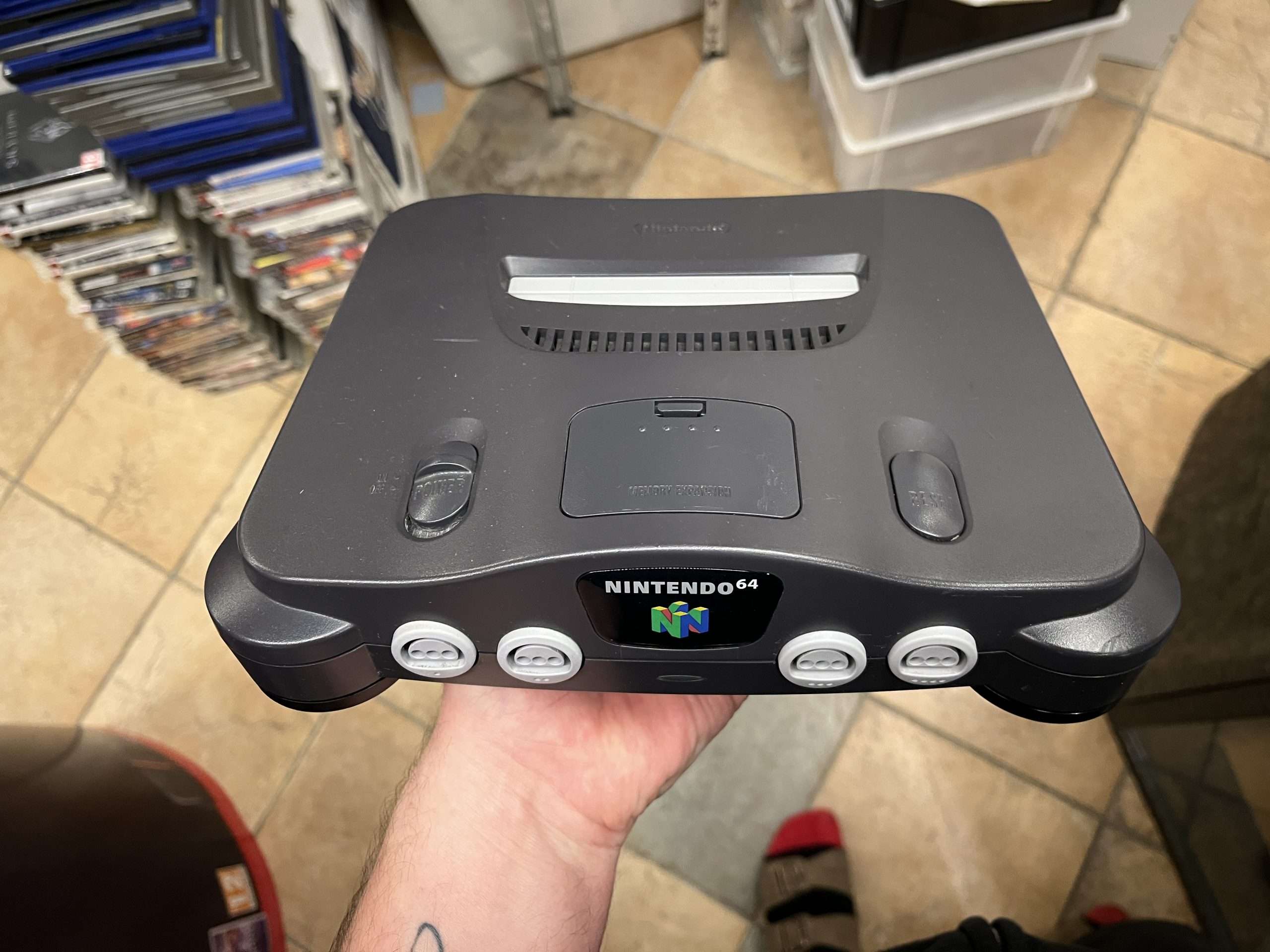 Nintendo 64 inkl strøm og av-kabel(konsol) #20 – Nintendopusheren